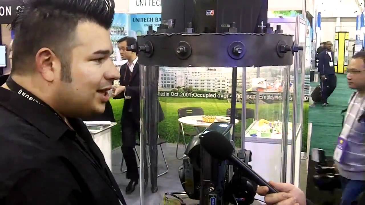 MLG Xbox 360 Case | CES 2011 | Calibur 11 - VAULT - YouTube