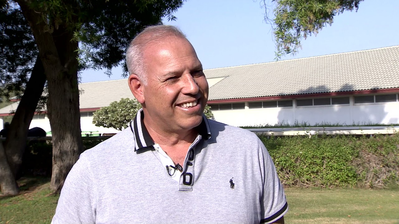 Antonio Cintra on his Dubai team for the 2021/22 season - YouTube