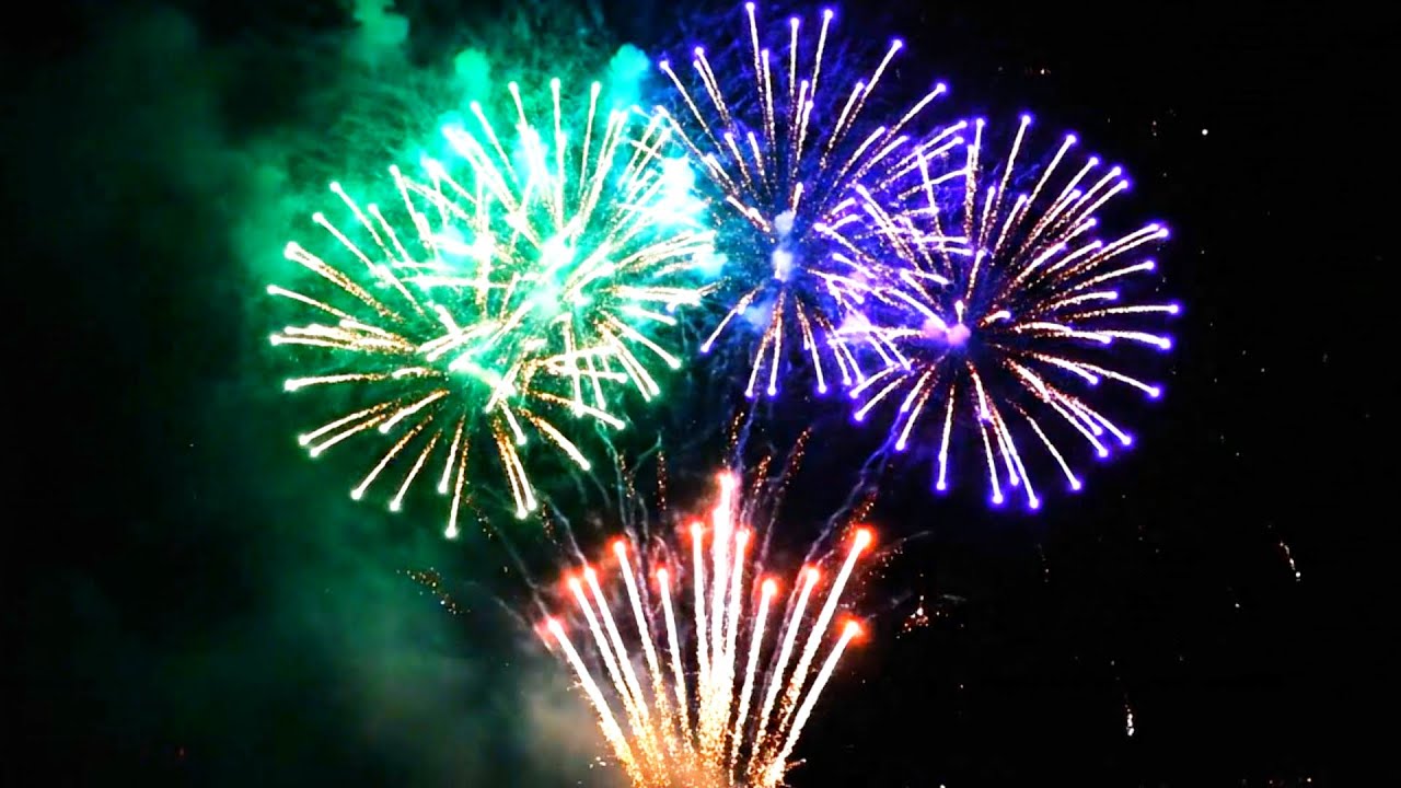 Fireworks Display 2025 🎆 | Fireworks Display Sound Effects - YouTube