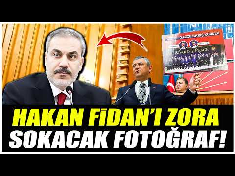 Özgür Özel Hakan Fidan’ı zora sokacak fotoğrafı gösterdi! “Milletin vicdanına şikayet ediyorum!\