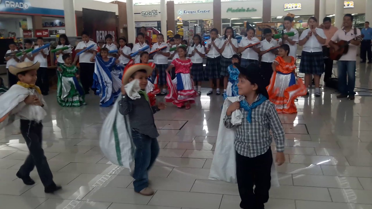 El torito pinto y el carbonero - YouTube