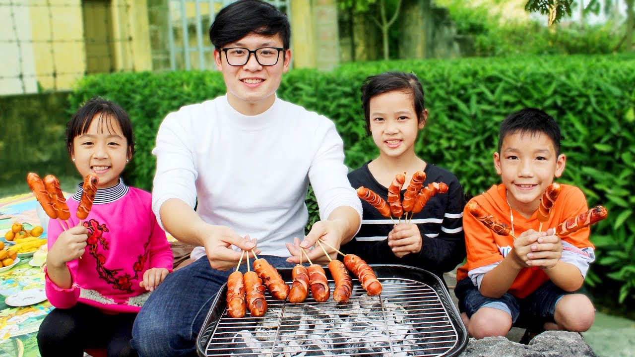 Fun Outdoor Playground for Family - Go To Picnic with my kids - YouTube
