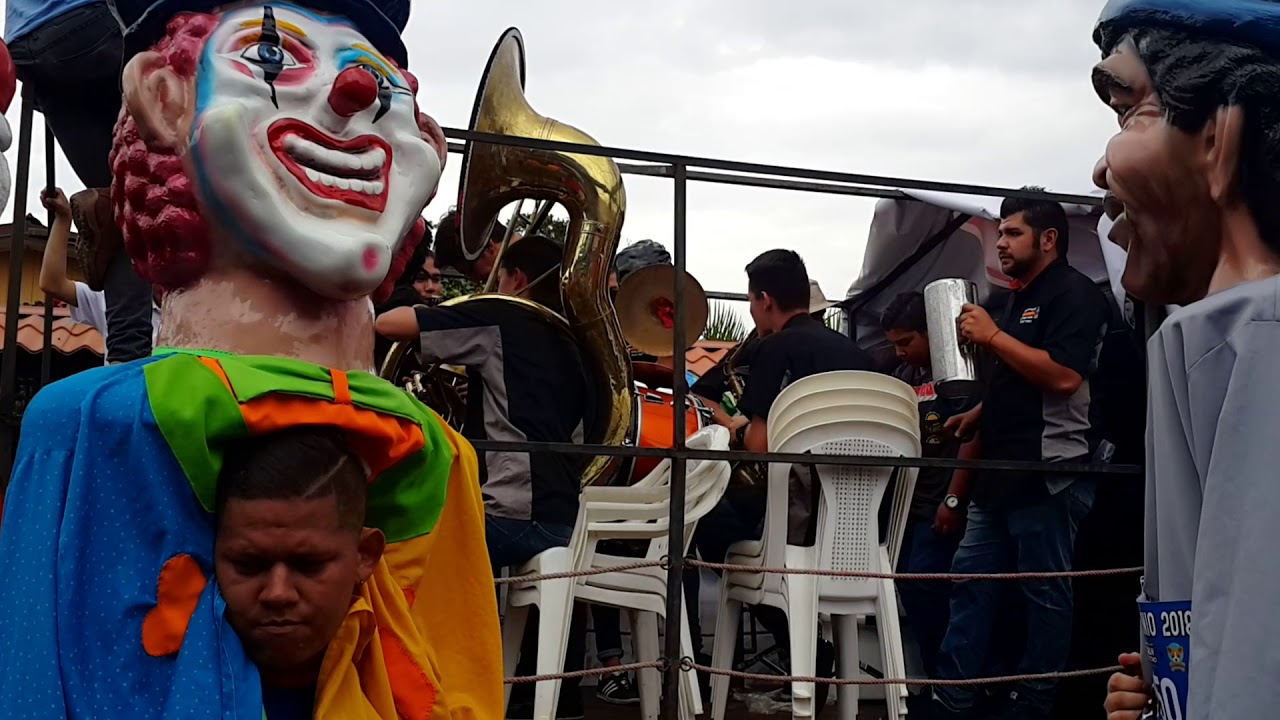 Mascaradas y cimarrona , San antonio ( 1t recorrido ) 2018 - YouTube