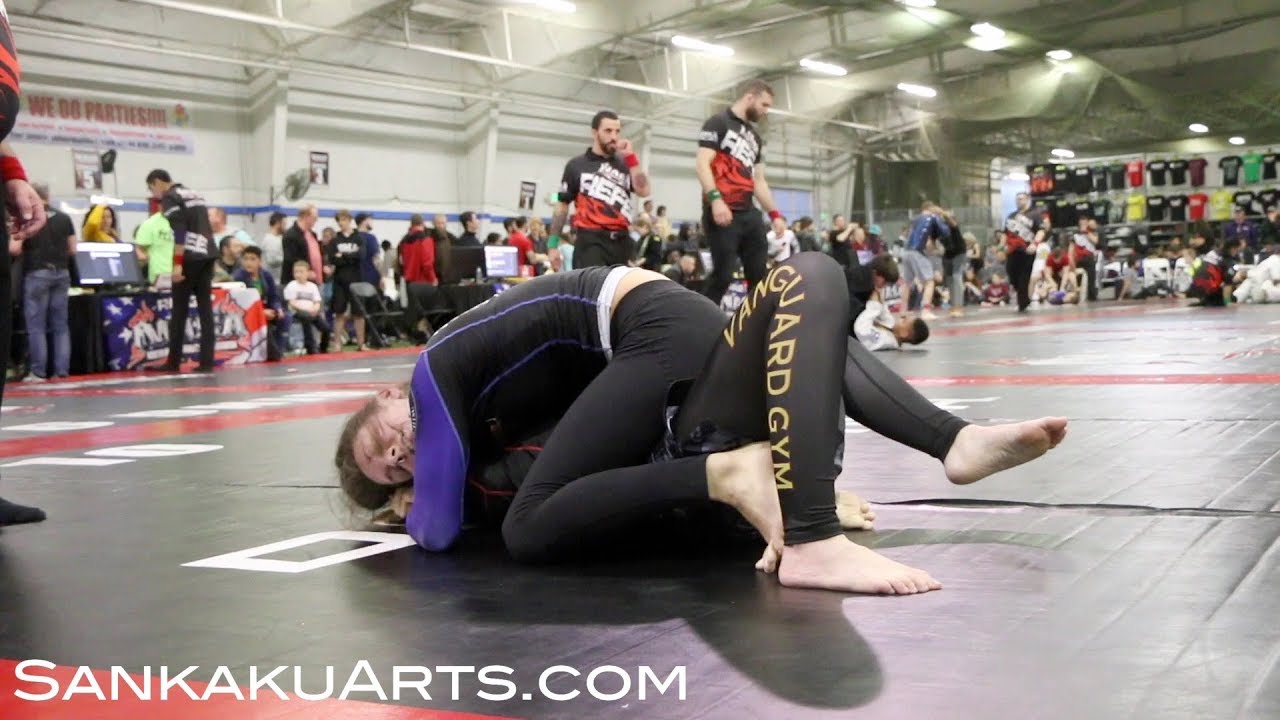 Women's NoGi Grappling NAGA Frederick 15 Nicole Miller head and arm ...