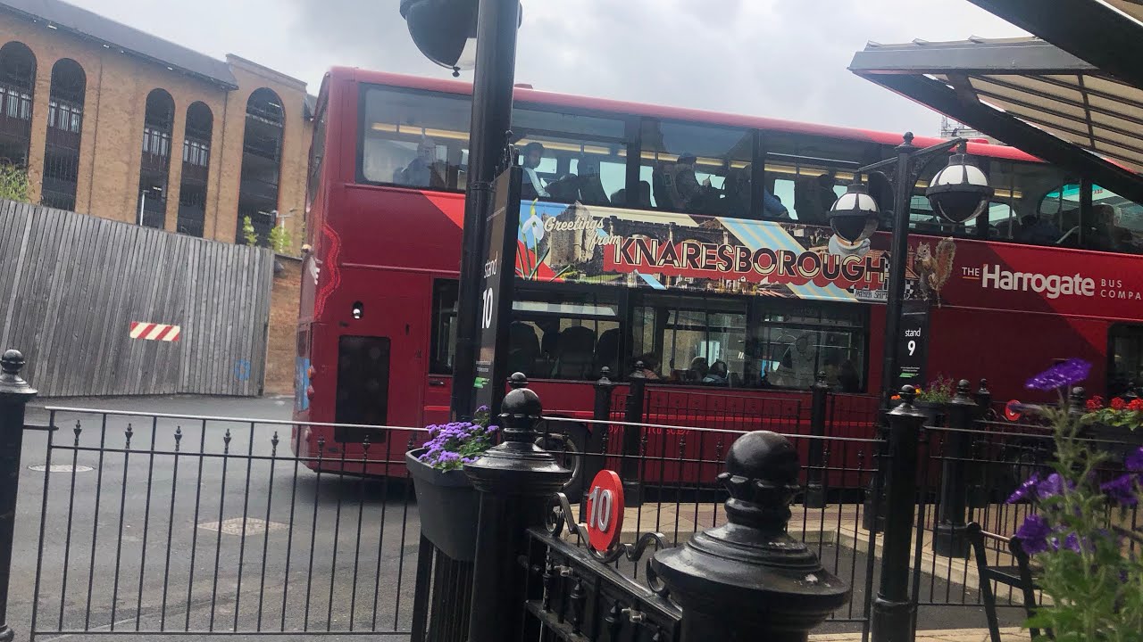 *scenic thrash* The Harrogate bus company Volvo B7TL Wright eclipse ...