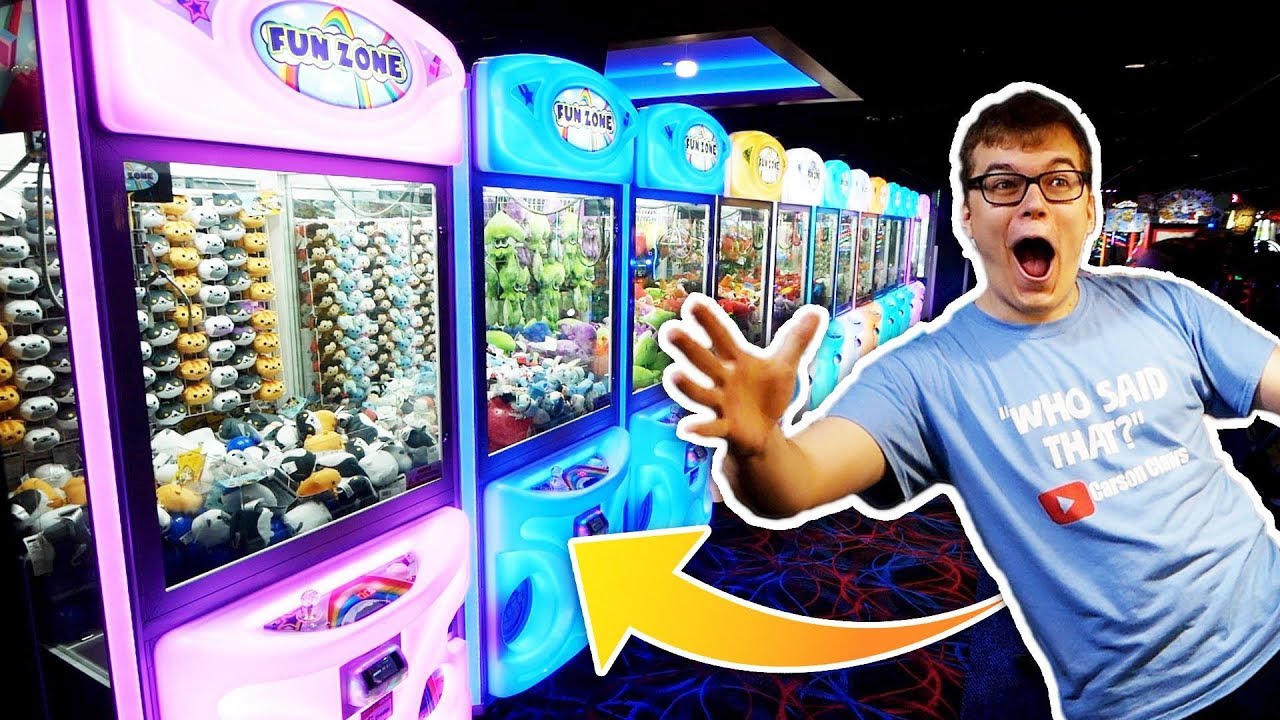 WON FROM EVERY CLAW MACHINE AT ROUND ONE - YouTube