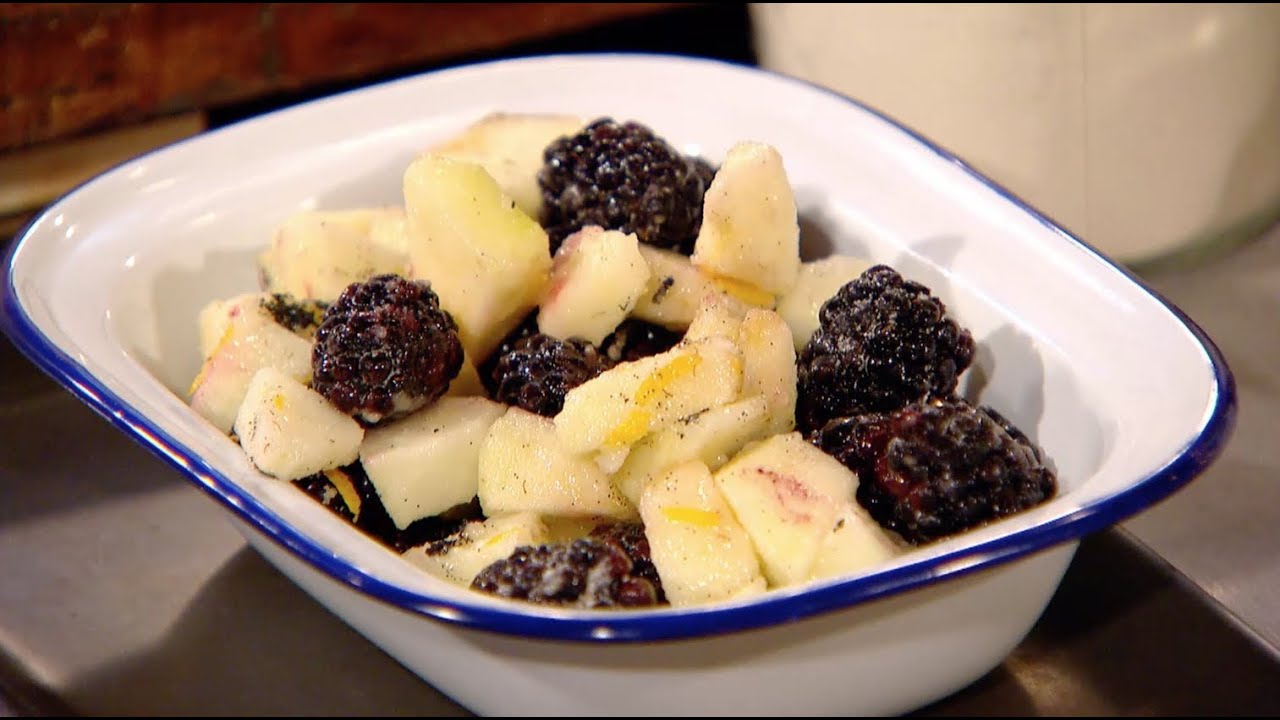 Classic Crumble - Bill Granger & Paul Merrett - YouTube