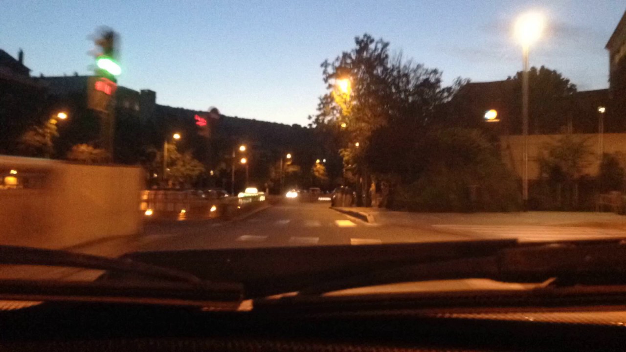 time lapse de un paseo en auto en barcelona - YouTube