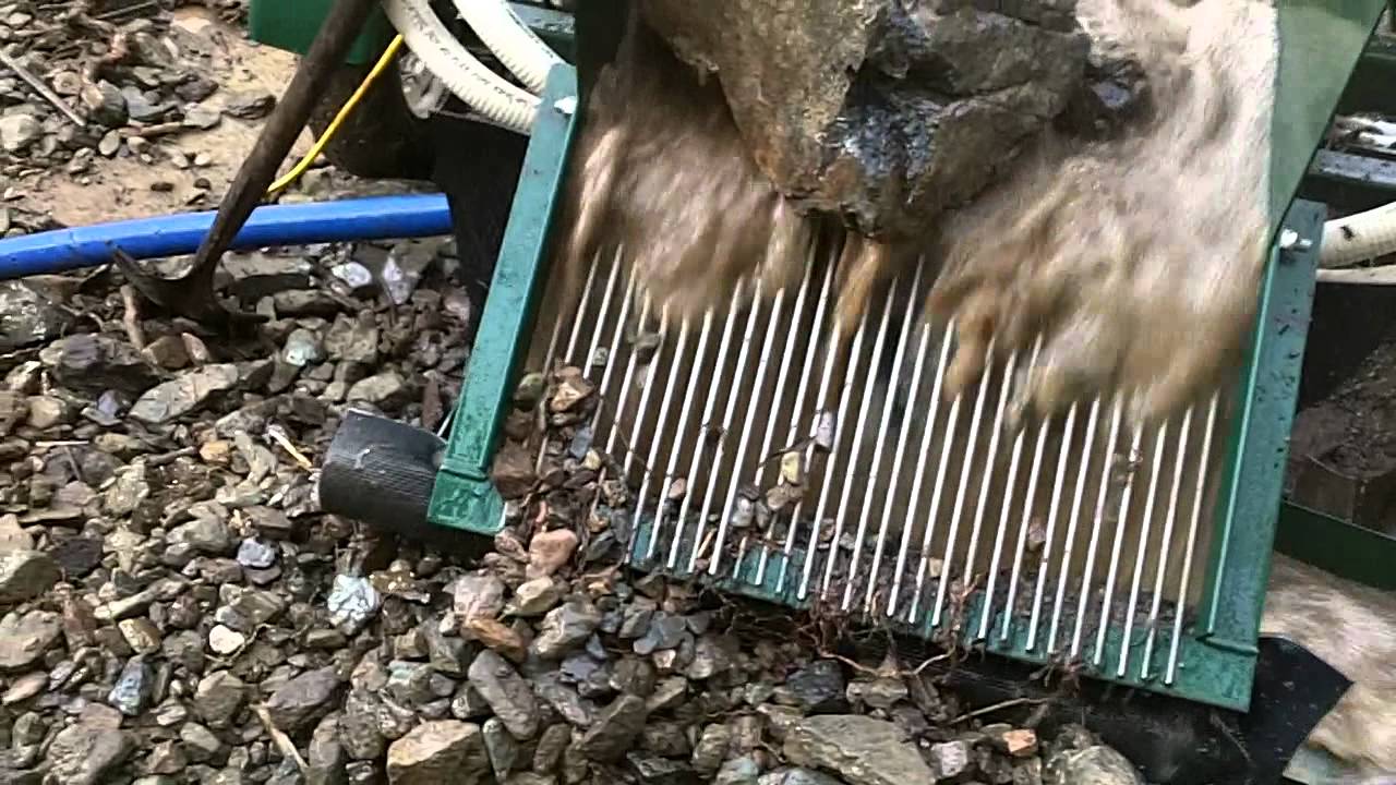 •Golden Retreiver by Angus MacKirk Mining & Manufacturing - YouTube