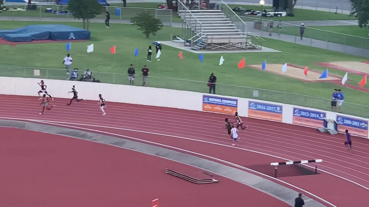 Frisco Liberty 4x400 3:22 - YouTube