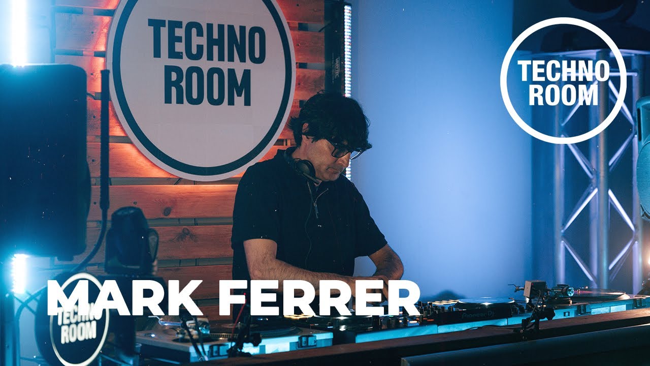 MARK FERRER | Techno Room Radio - YouTube