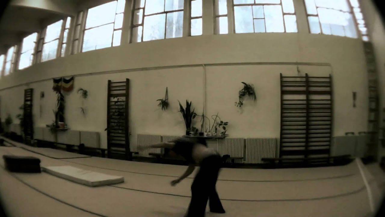 Beating gravity - YouTube