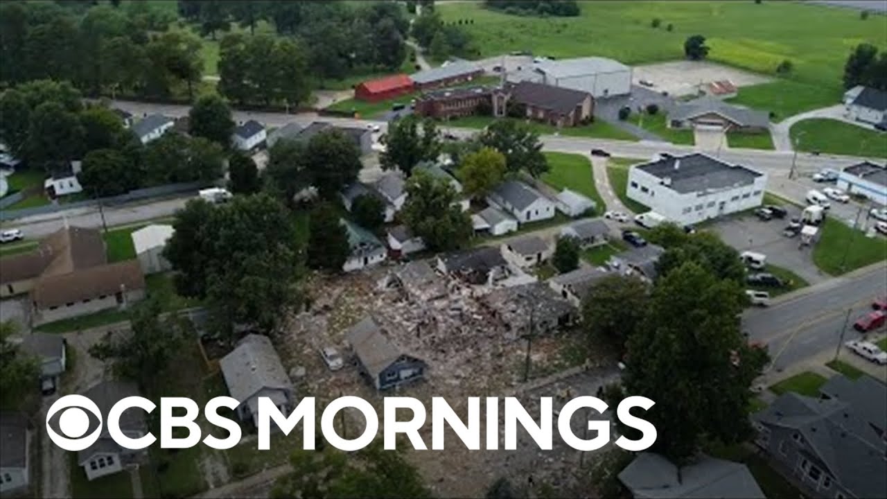 Massive home explosion kills three in Indiana - YouTube