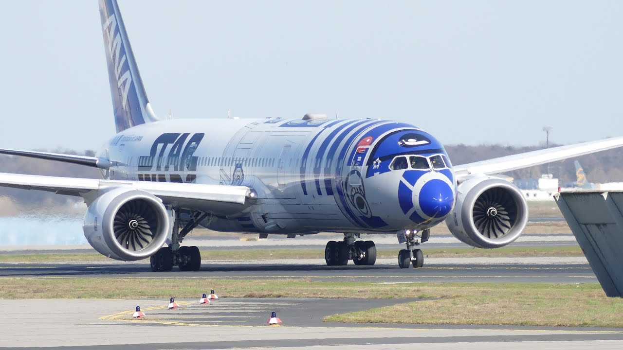 ANA B787-9 Dreamliner (Star Wars R2-D2 Livery) JA873A Frankfurt Airport ...