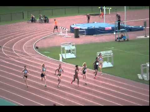 TOEA WISIL - PNG SUPERWOMAN - YouTube