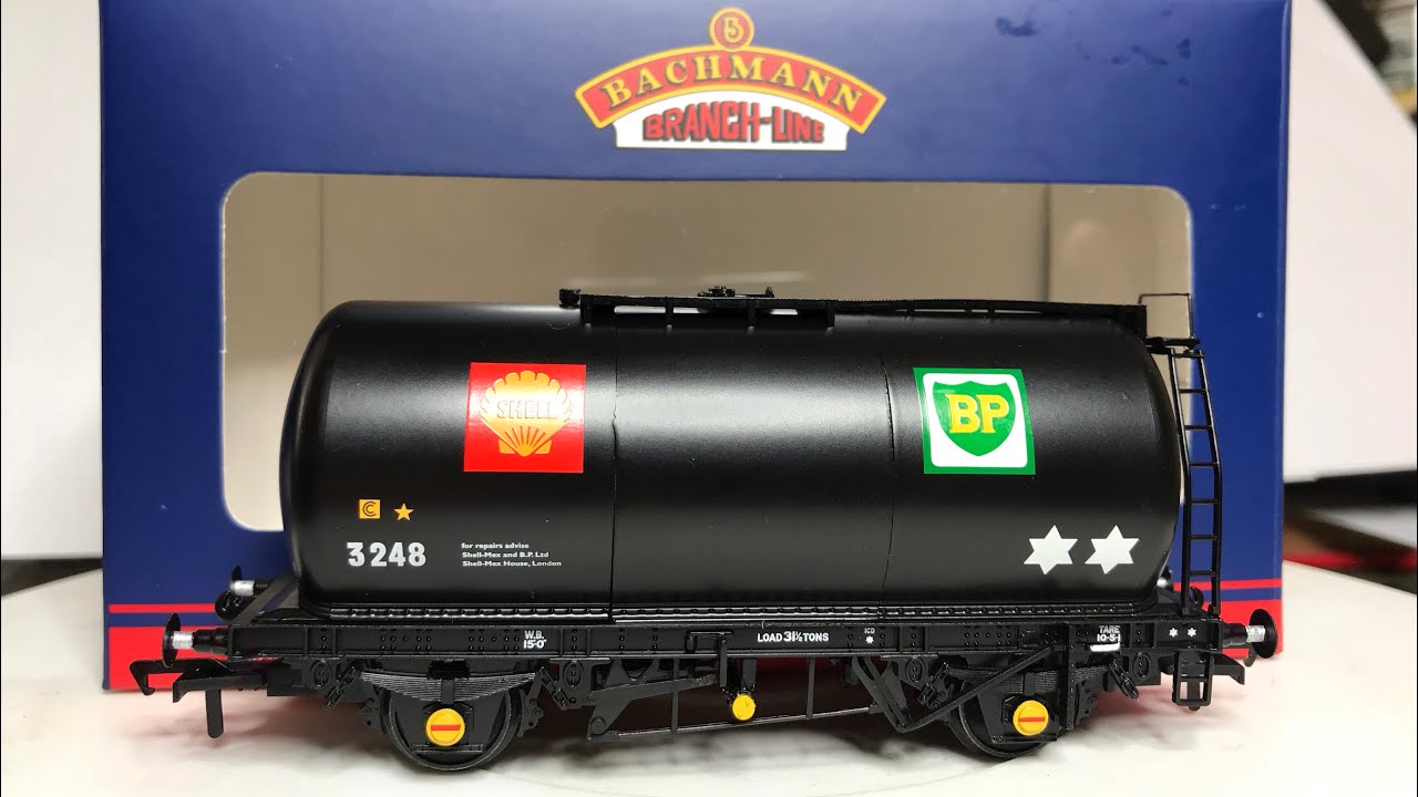 3 minute review - Bachmann Tank Wagon 37-582D - YouTube