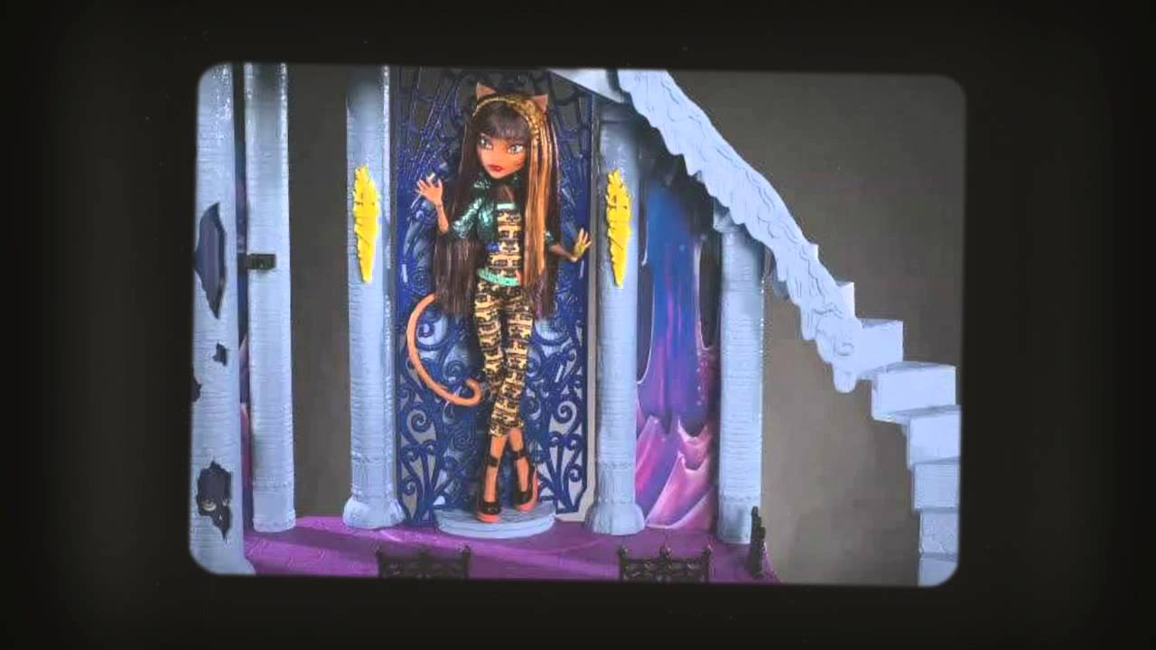 Monster High Freaky Fusion Catacombs Playset - very well made and ...