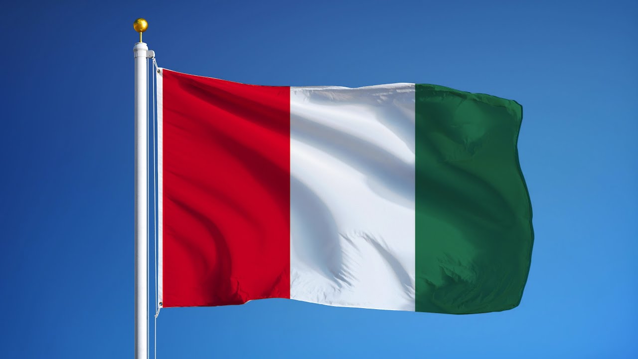 Last weekend, around 1,700 irregular migrants arrived in Italy. - YouTube