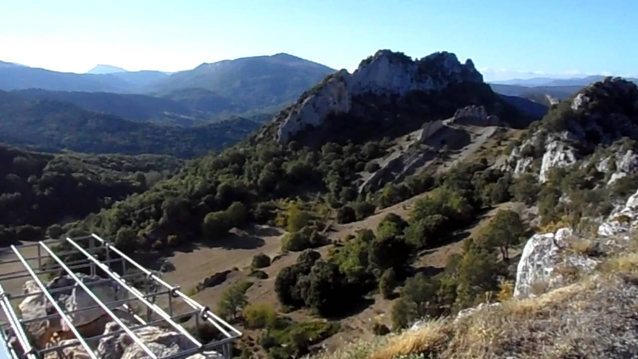 Vistas desde el Castillo de Arreba - YouTube
