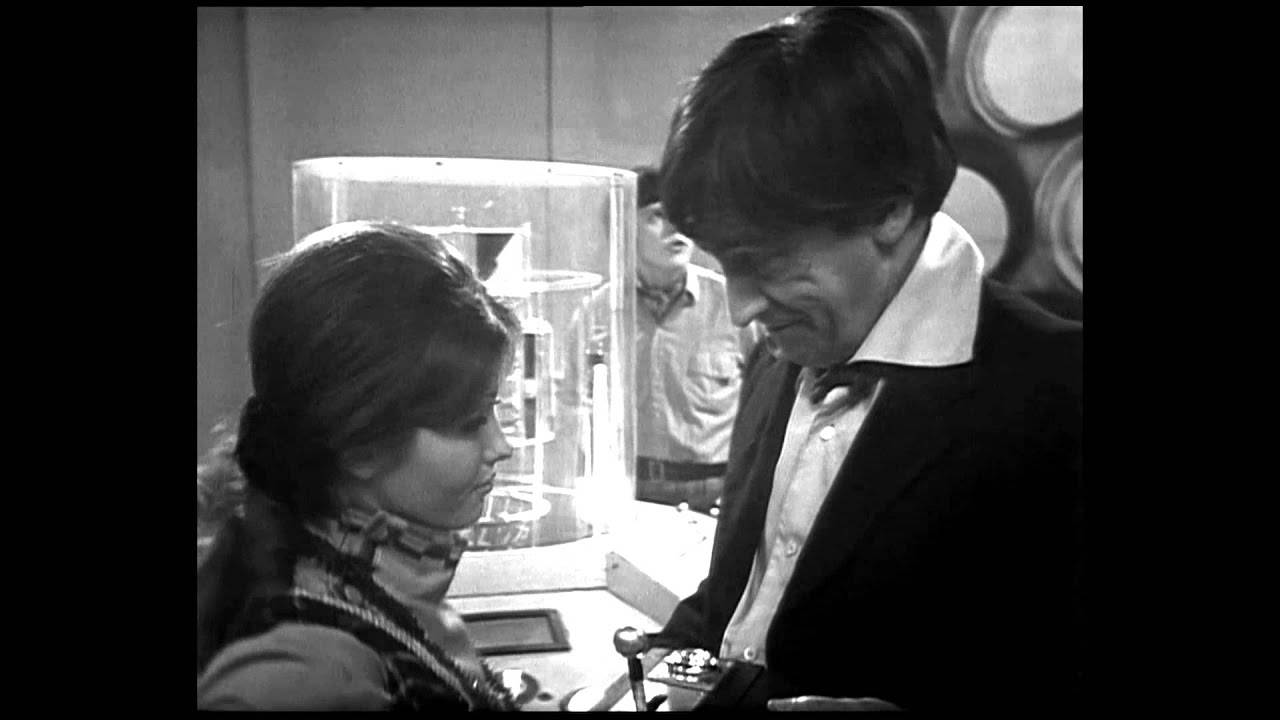 Doctor Who: The Web Of Fear Episode 1: TARDIS Escapes - YouTube