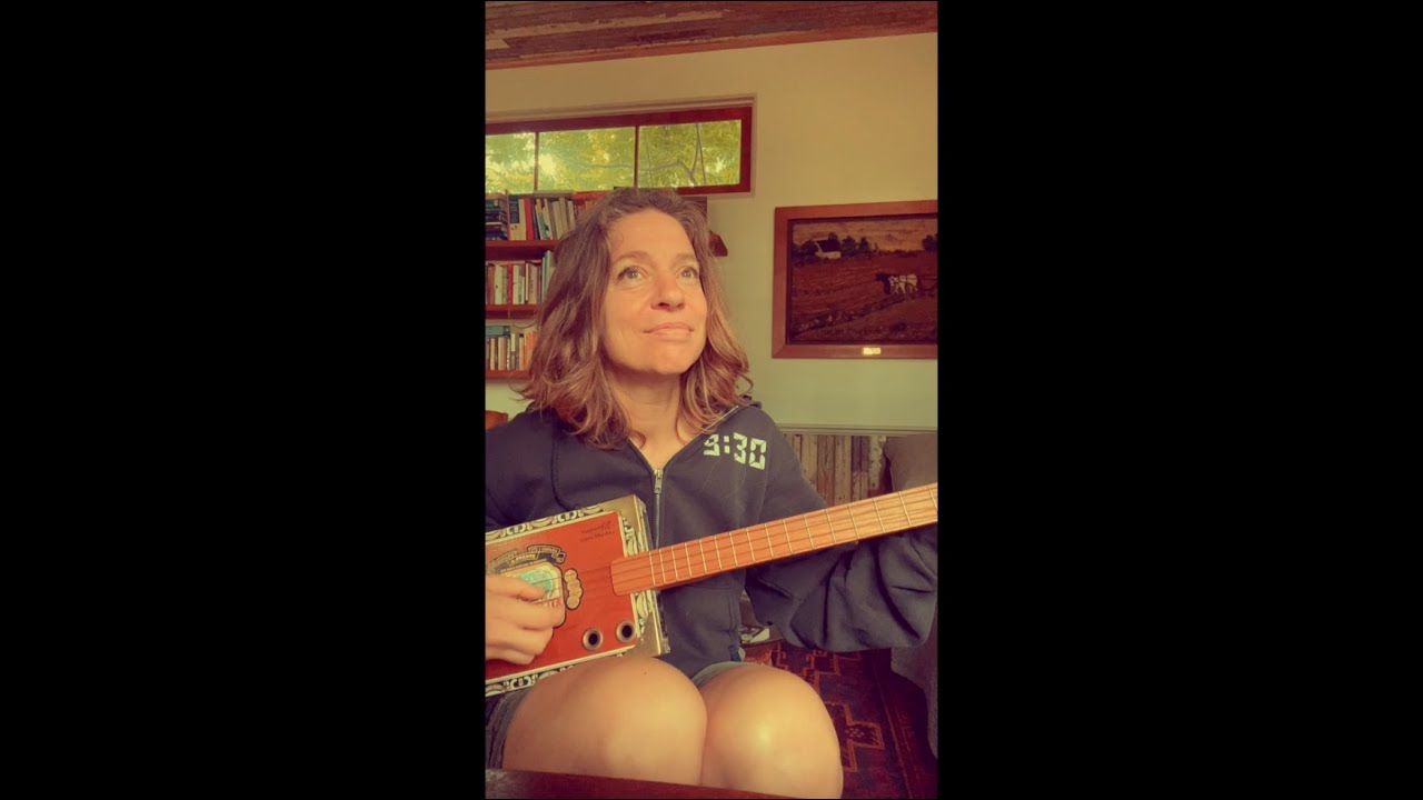Little Plastic Castle (Live from the She Shack) - Ani DiFranco - YouTube