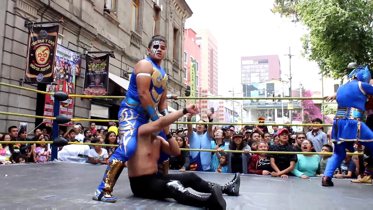 Super Muñeco, Super Astro Jr vs Dragosth, Ciclón Infernal en Tortas y ...