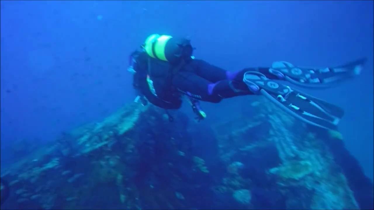 Film épave Donator ATAO Plongée - YouTube