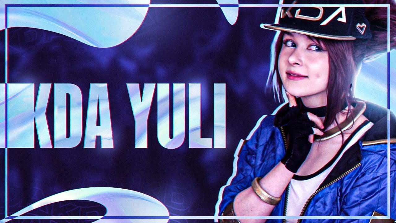 YULI PLAYS AKALI DRESSED UP AS AKALI 😳 - YouTube