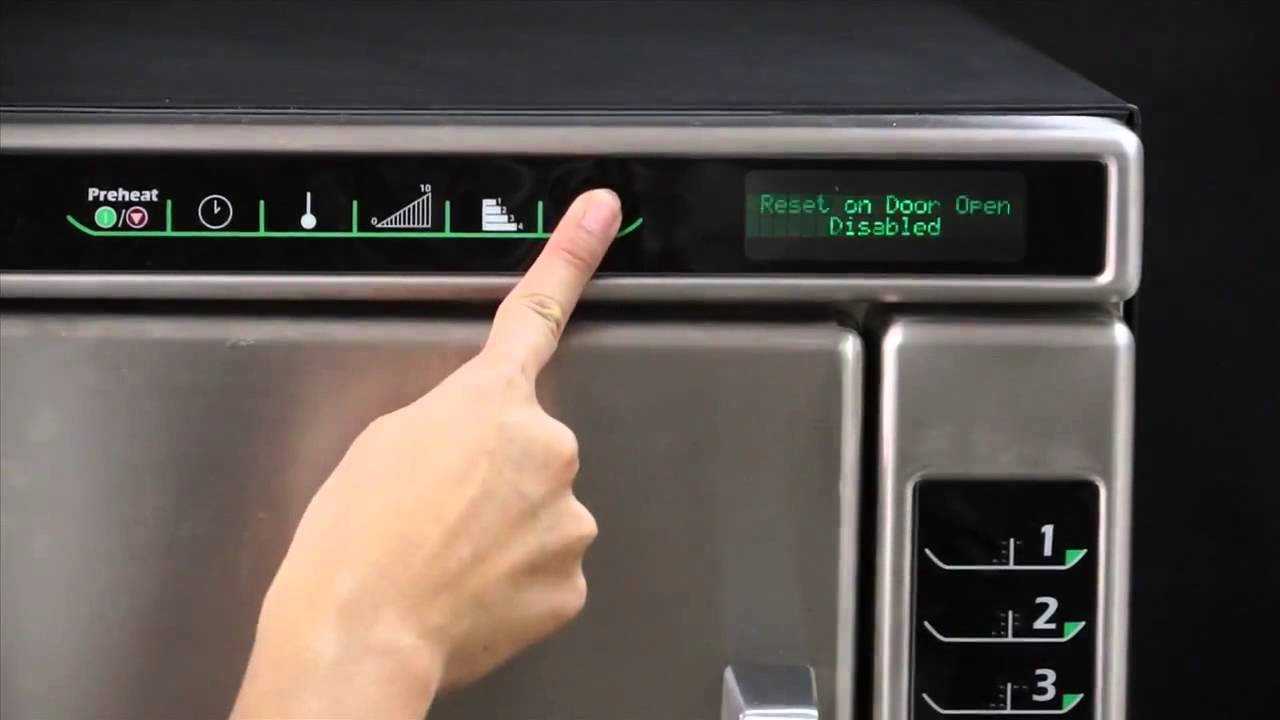 Four micro ondes 34 litres Menumaster JetWave - YouTube