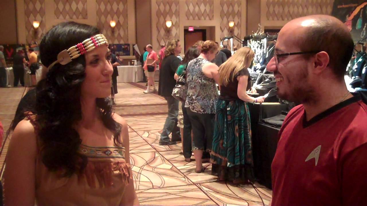 Vegas Star Trek Con 2011 - Trek Radio interviews Kate as Miramanee ...