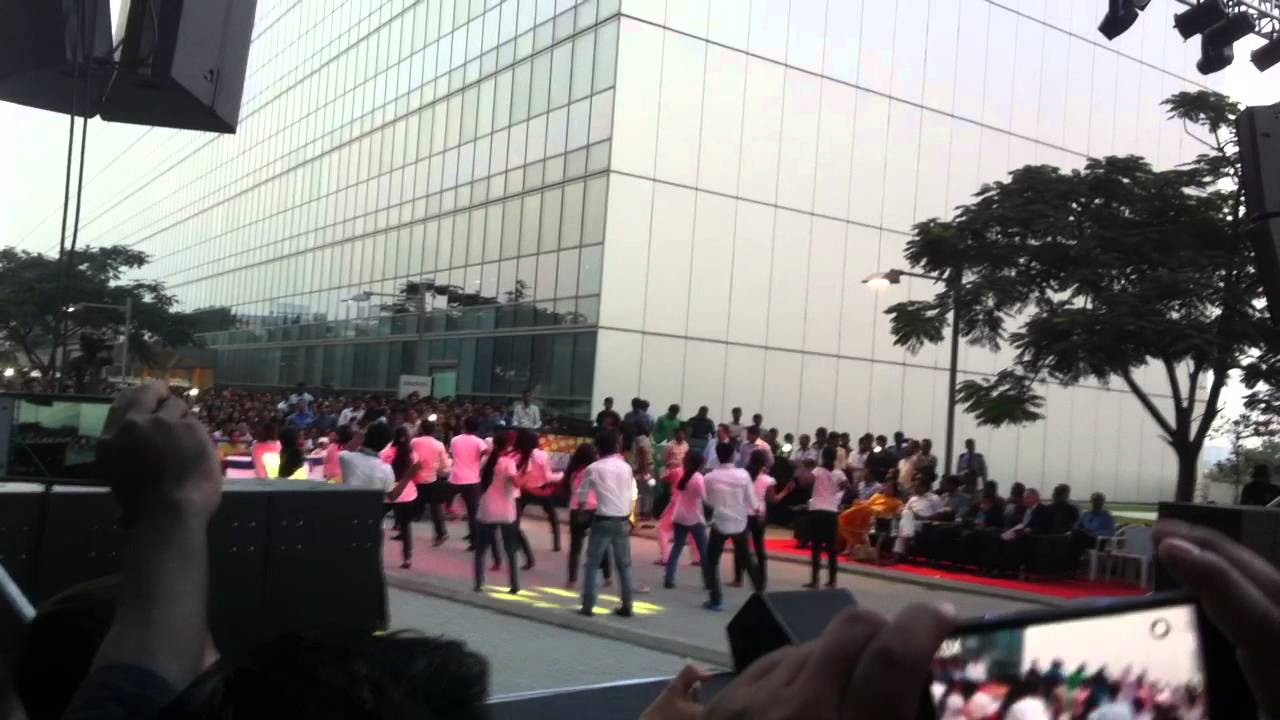 Accenture Waverock 2014 year ending party...... - YouTube