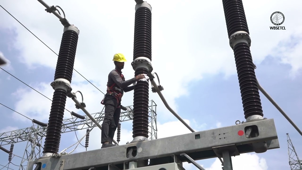 An overview of Hura 220/132/33 KV Substation of WBSETCL operating under ...