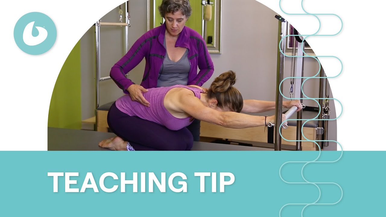 Cueing Scapular Mobility | Teaching Tip - YouTube