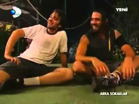 arka sokaklar 1  bölümden  murat ve yavuz sahnesi