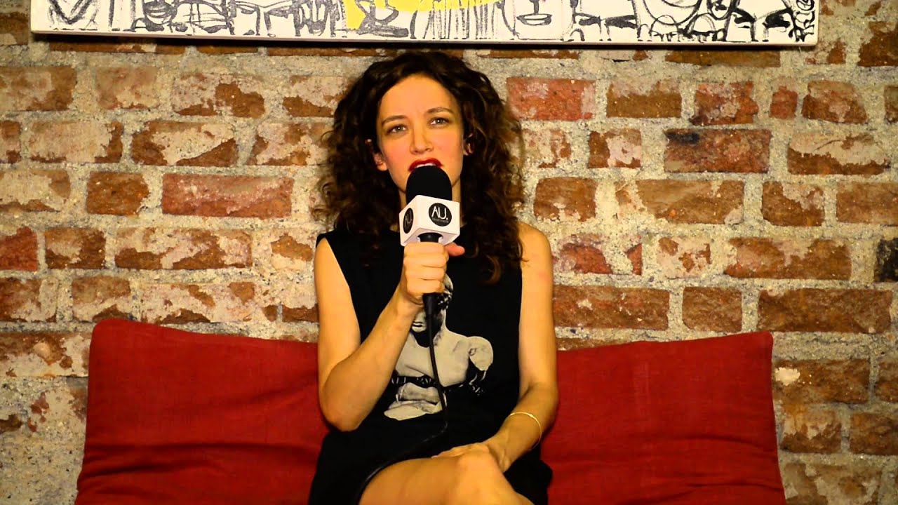 Appleonia The Aussie BBQ Mumbai - YouTube