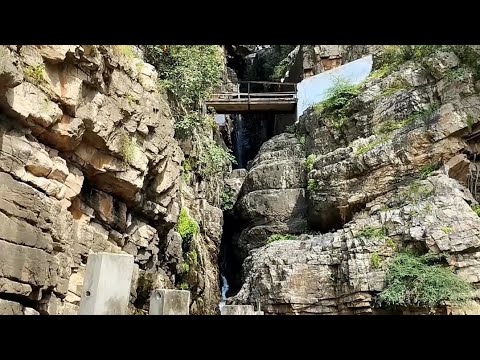 Amreshwar Mahadev Mandir waterfall/ Ganesh Mandir waterfall, Sawai ...