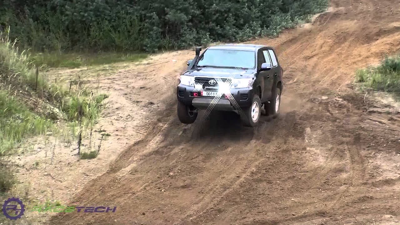 TOYOTA VDJ200 (T2) First test session - YouTube