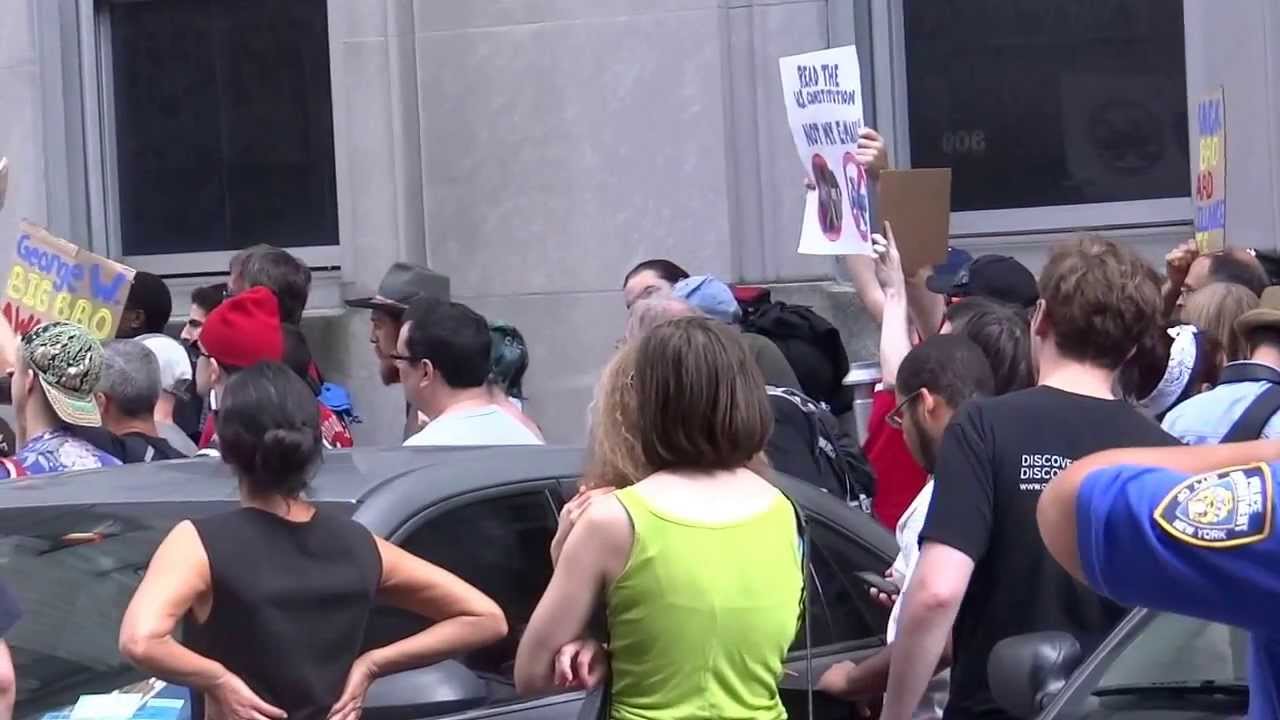 1984 Rally for 4th Amendment, 18th Precinct Stop - YouTube