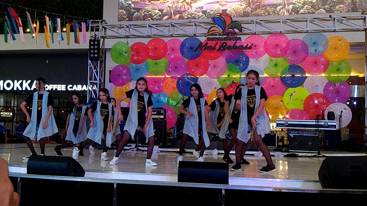 MOSHI MOSHI DANCE COVER COMPETITION - YouTube