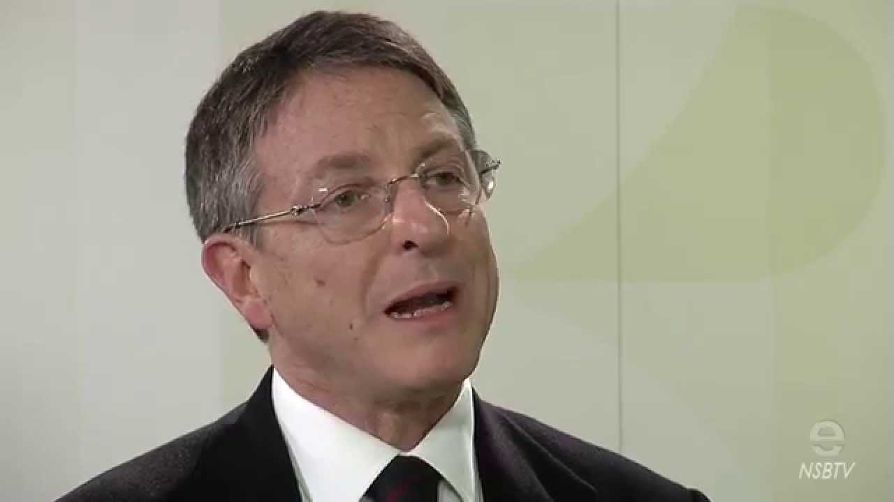 PROF. ANDREA CUSUMANO: la maculopatia - YouTube