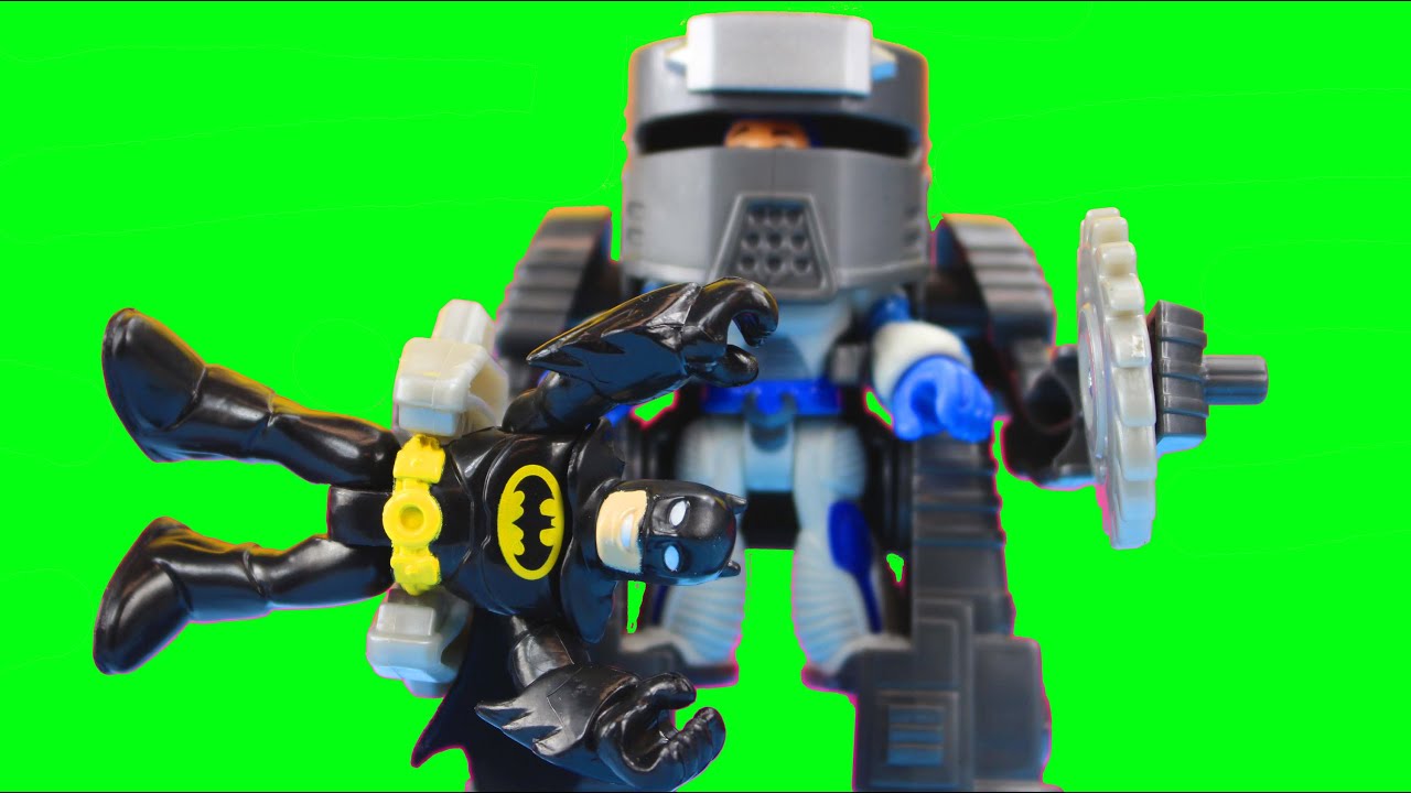 Creative play Batman & Nightwing defend against the Rip Saw Brothers ...