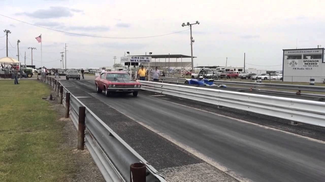 Daniel Tolbert 69 Chevelle Wheelie - YouTube
