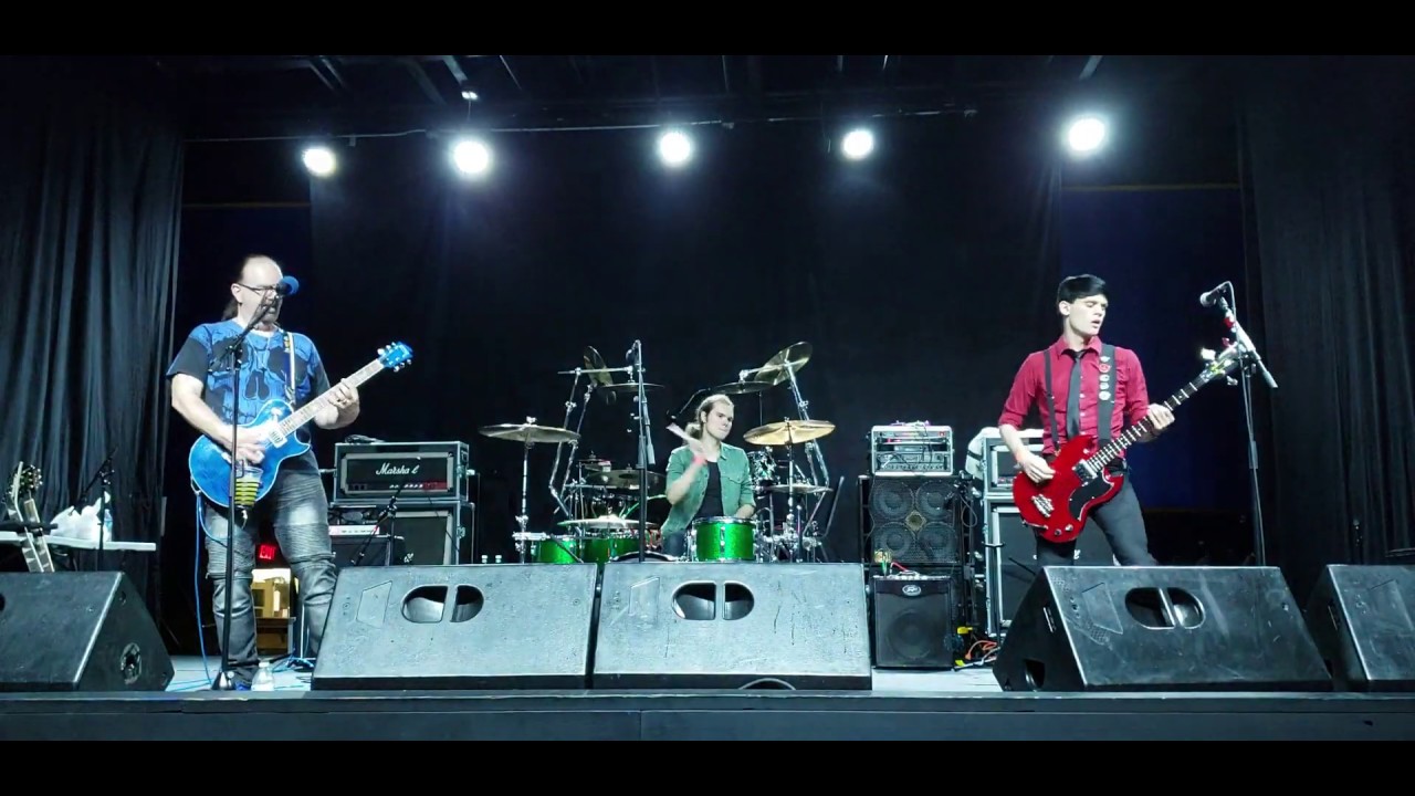 The Rail Club Live(1) - YouTube