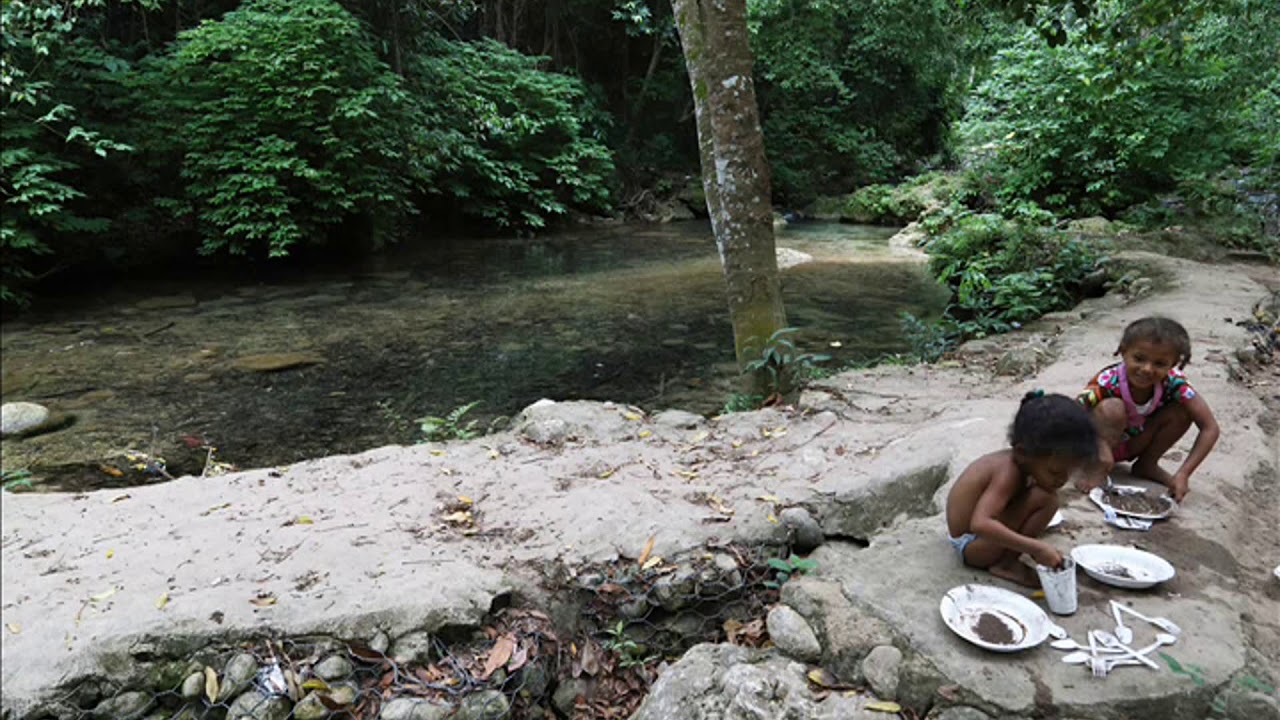 Río El Mulito en Pedernales a punto de morir - YouTube
