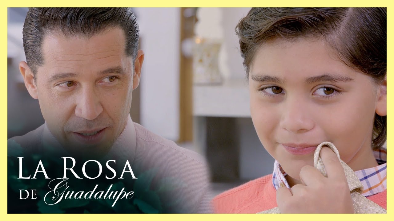 Facundo no se comporta como quiere su papá | La rosa de Guadalupe 1/4 | Jugar con muñecas - YouTube
