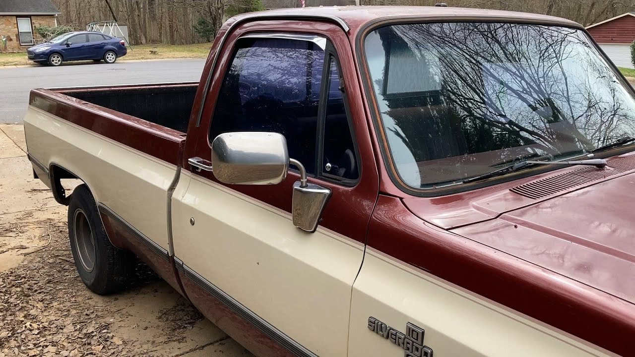 Hit A Deer Going 50 MPH In My 1983 Chevy Silverado - Sickening - YouTube