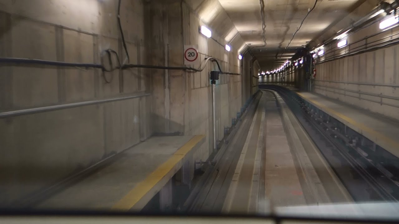 Washington Dulles IAD Transit train between Terminals - YouTube