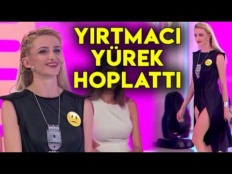 BABALA TV'nin Ezgi'si Öyle Bir Elbise Giydi ki Yırtmacı Yürek Hoplattı!