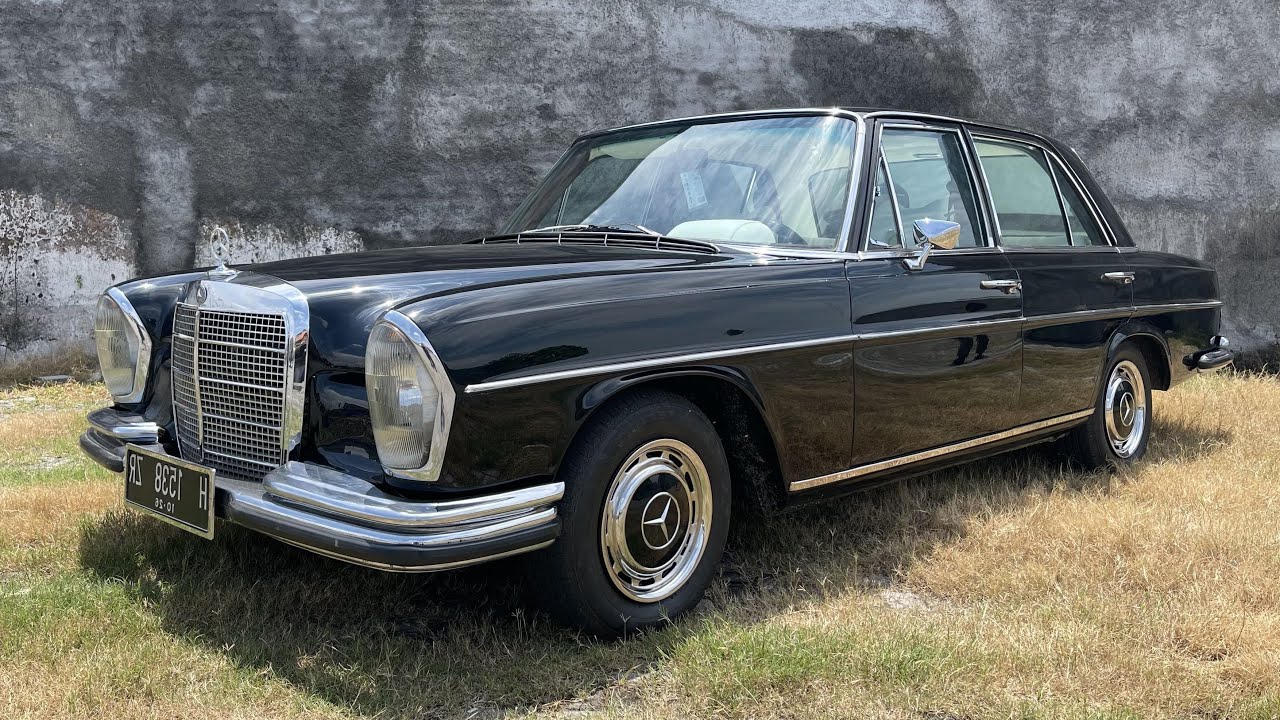 MERCEDES BENZ W108 280S YEAR 1971 - YouTube