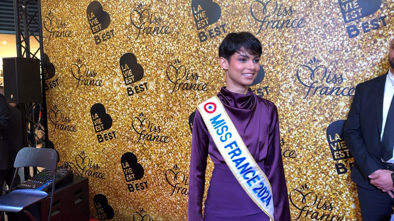 Miss France au B’Est pour sa première sortie officielle en public - YouTube